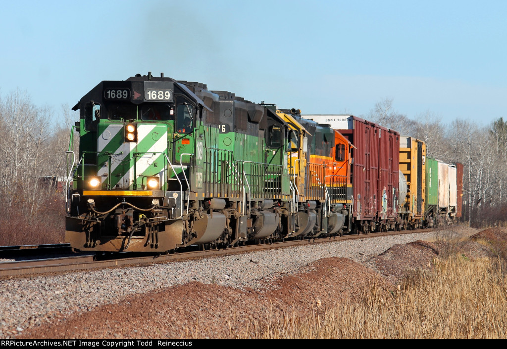 BNSF 1689